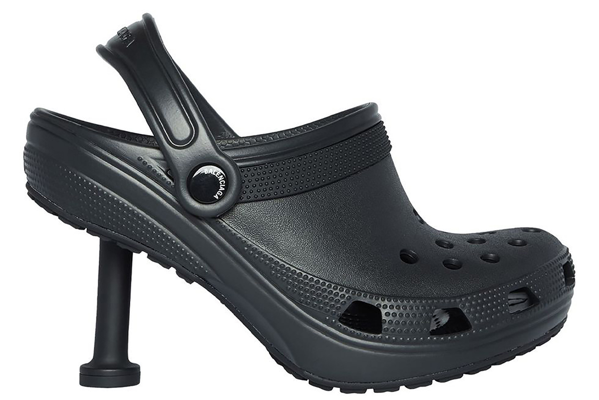 Este es el último capricho del diseño de zapatos: las Crocs con tacos ...
