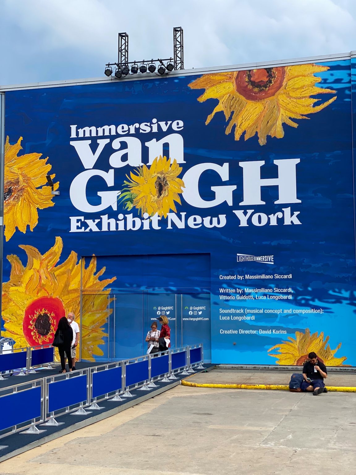 Así es la exposición de arte inmersivo de Van Gogh que deslumbra en ...