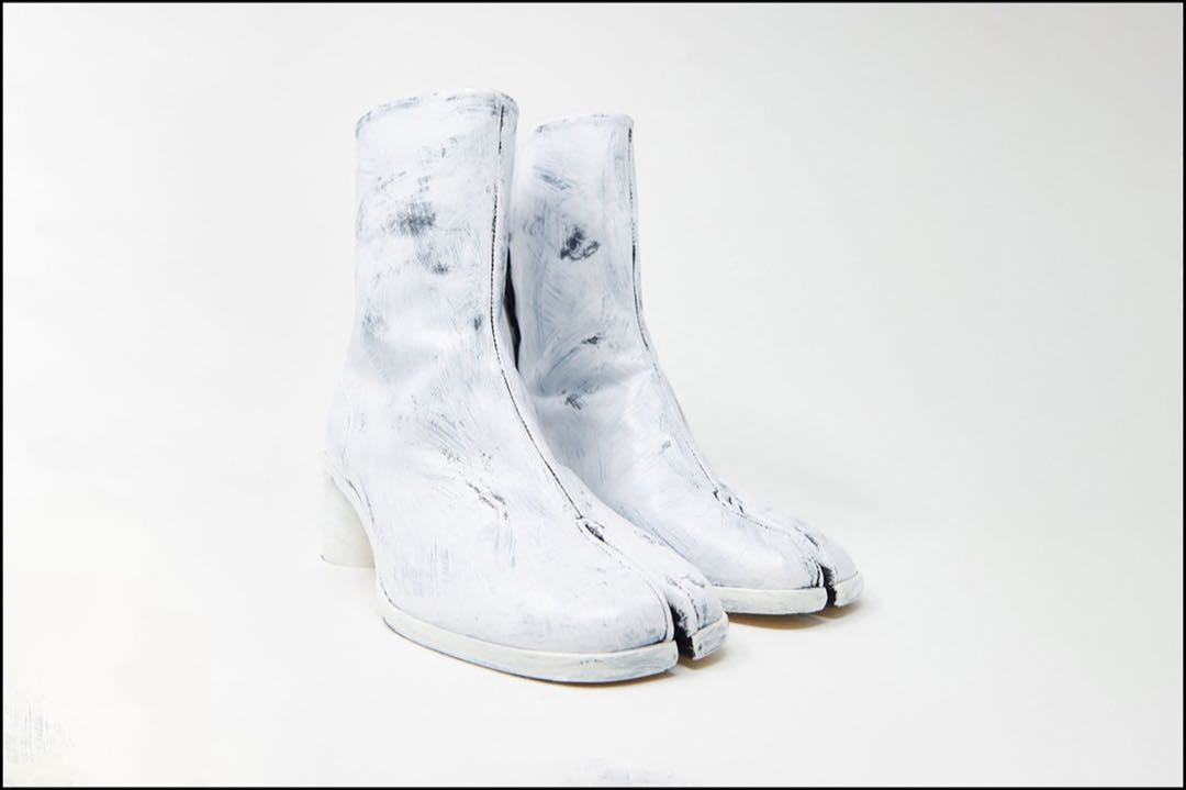 Estos son los dos zapatos más extravagantes en el comienzo de la ...