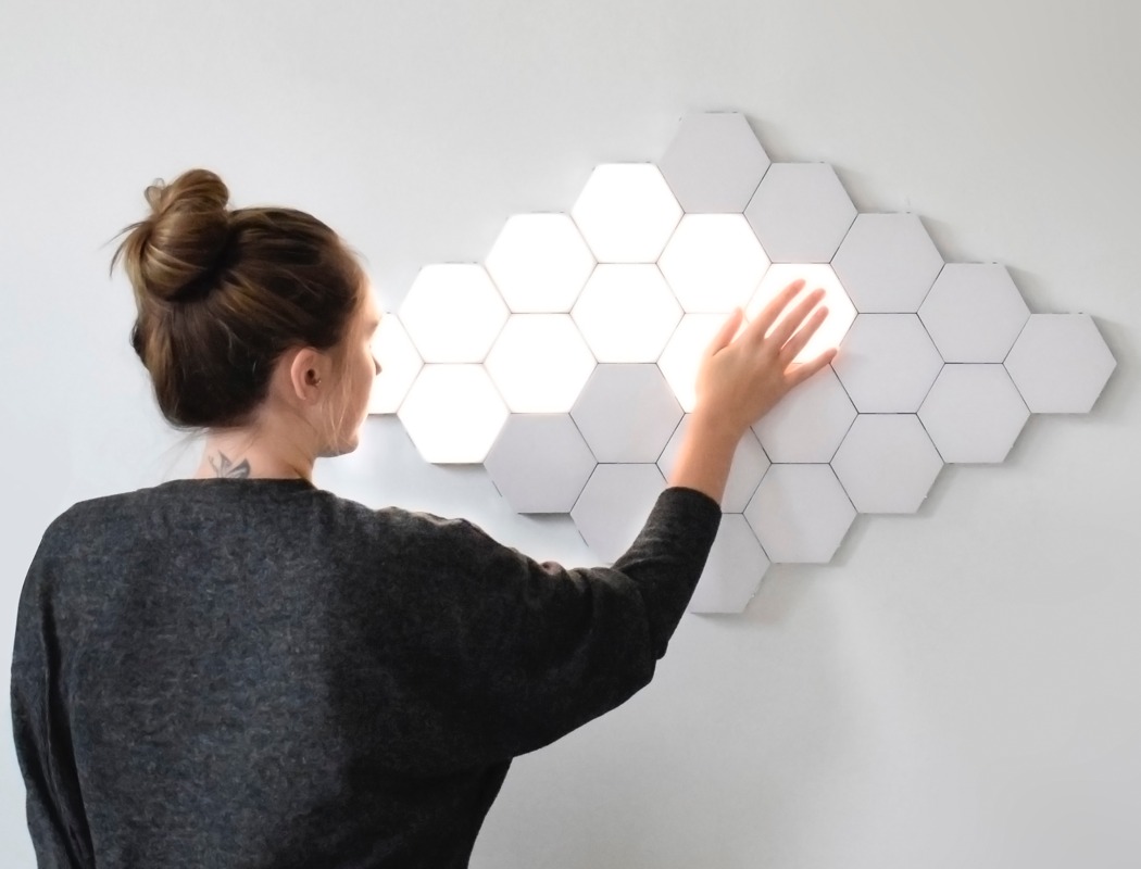 Una lámpara con diseño, modular y de iluminación ¡al toque! – PuroDiseño