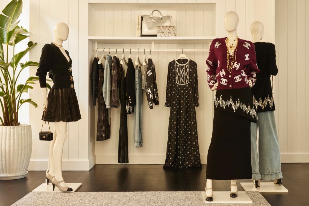 Chanel diseñó una tienda efímera en una típica casa de los Hamptons ...