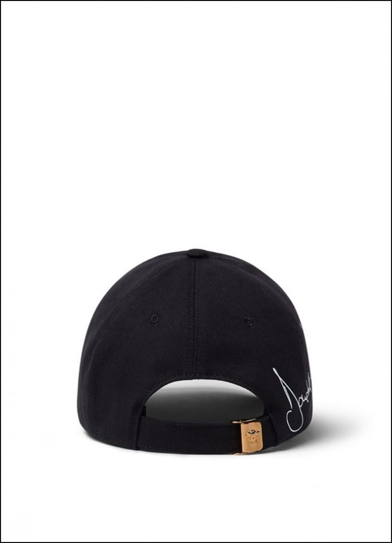 Esto es Chersace: el Orgullo de la colaboración de Versace con Cher ...