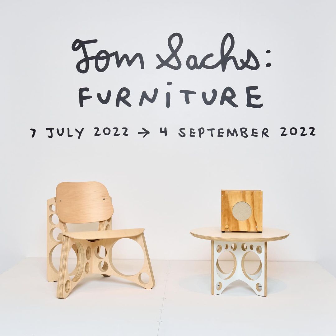 Los muebles de diseño de Tom Sachs se exhiben por primera vez en 20 ...