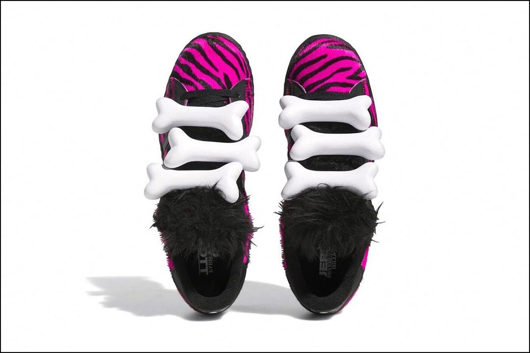Las zapatillas con huesos desmontables de adidas x Jeremy Scott: la ...