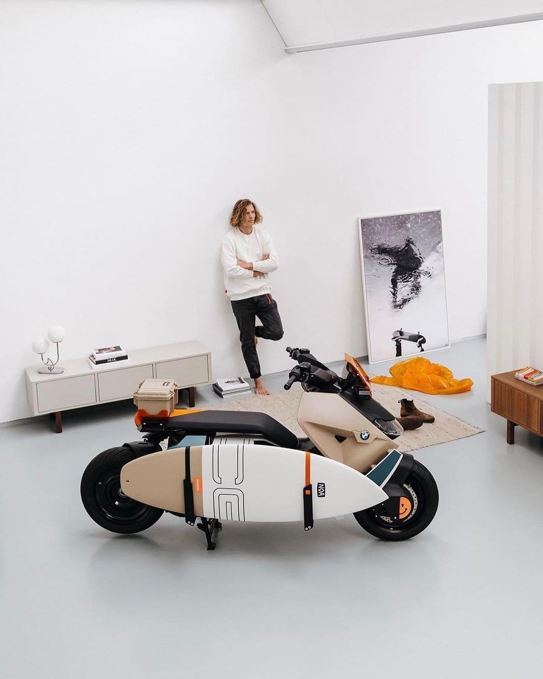 Así es BMW CE 04 Vagabund Moto Concept: un scooter con diseño y ...