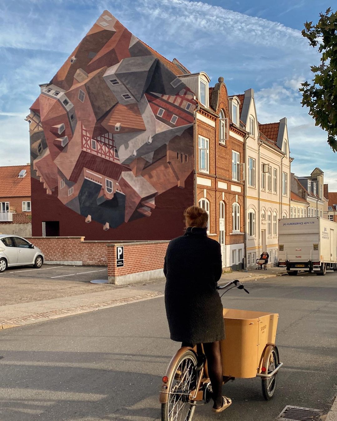 Vamos a ver cómo es… Cinta Vidal: la muralista y artista que desafía la perspectiva – PuroDiseño