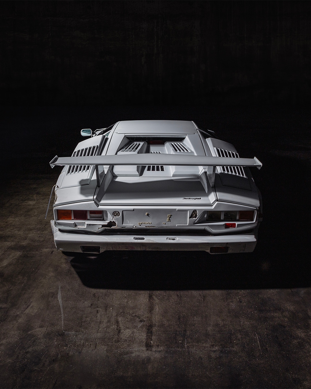 Se subasta el Lamborghini que Leonardo DiCaprio chocó en “The Wolf of ...