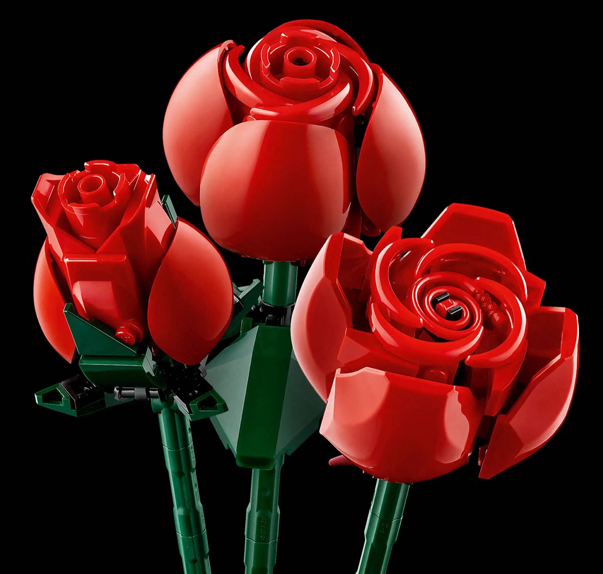 Lego lanzó un espectacular ramo de rosas rojas para armar – PuroDiseño