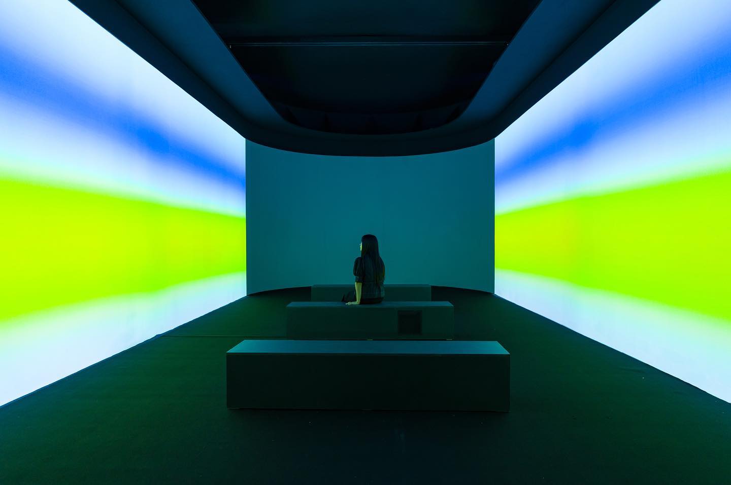 La artista digital Krista Kim "ilumina" la nueva instalación de Sphere ...