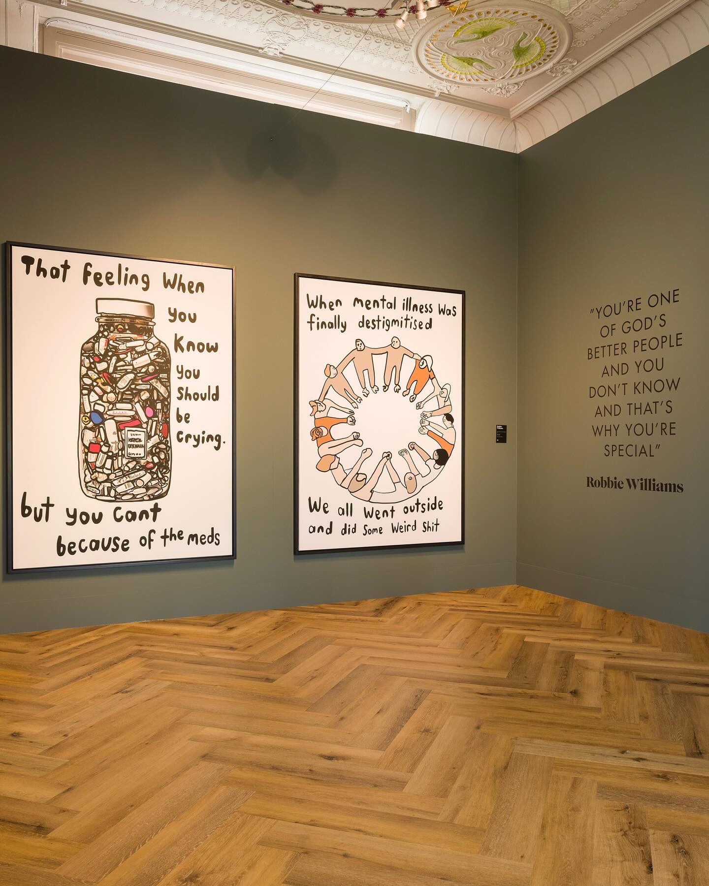 Robbie Williams presentó su primera y conmovedora exposición como ...