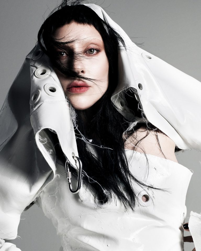 El más nuevo y extravagante vestido de Lady Gaga ¡es de un diseñador ...