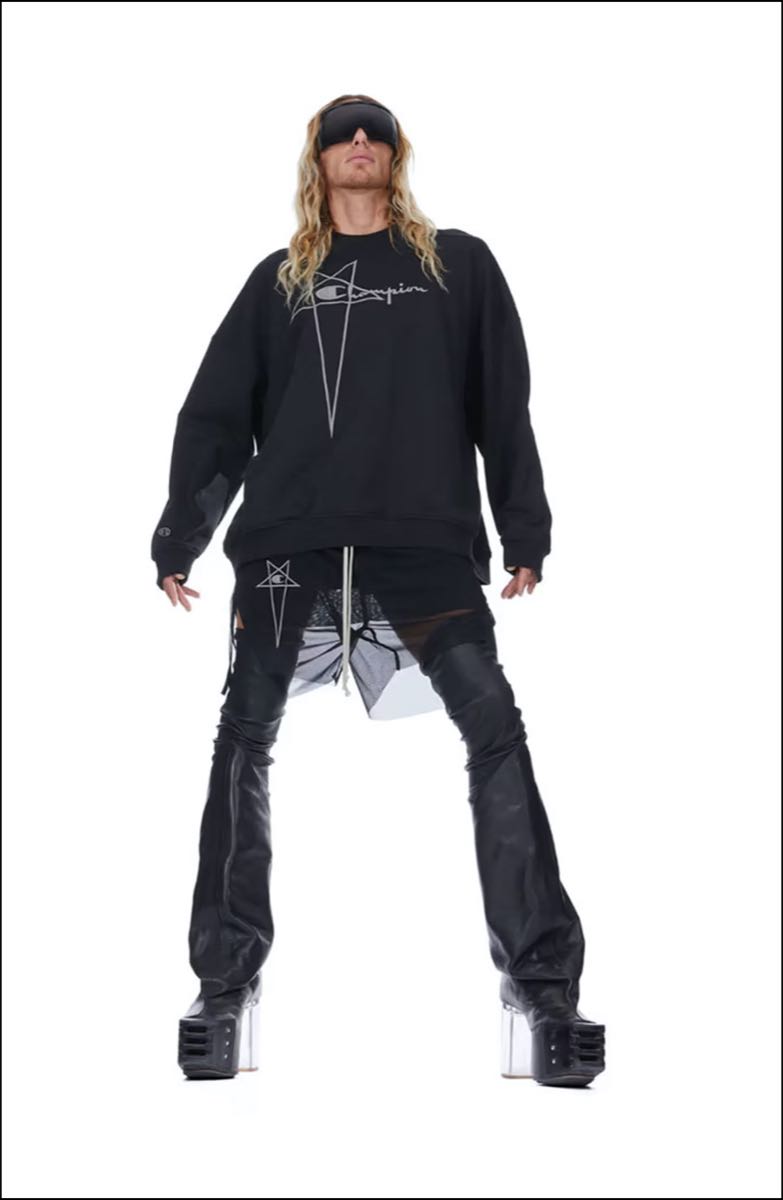 Rick Owens presentó una colección de moda gótica y ¡sostenible! de alto ...