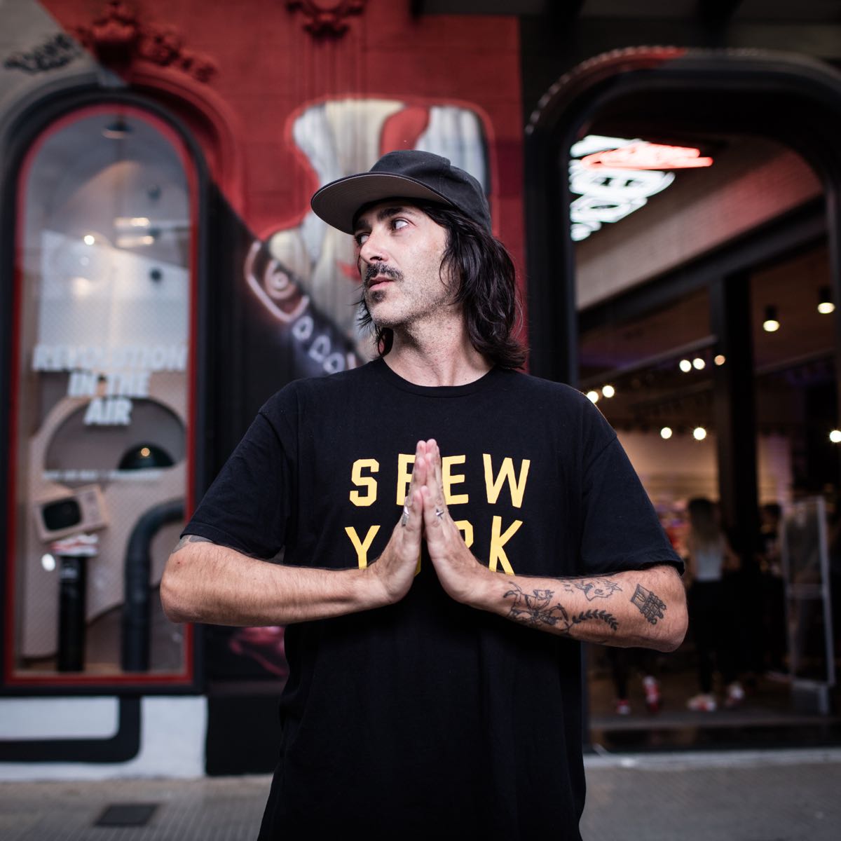 George Manta: el diseñador argentino cuenta cómo hizo el póster para ...