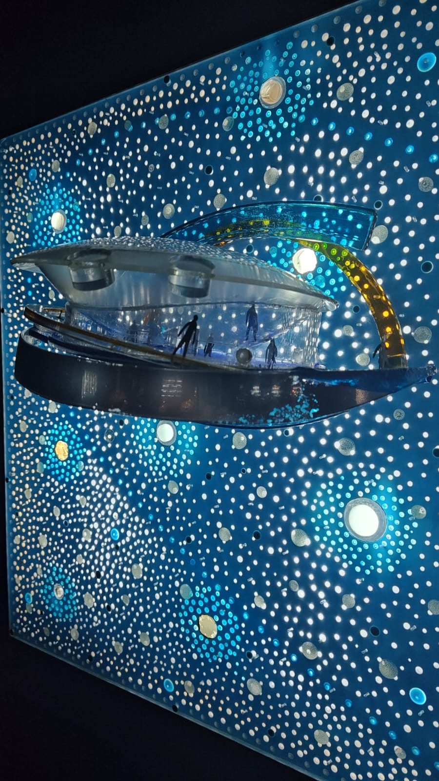 5 razones para no perderse la exposición de Gyula Kosice ...