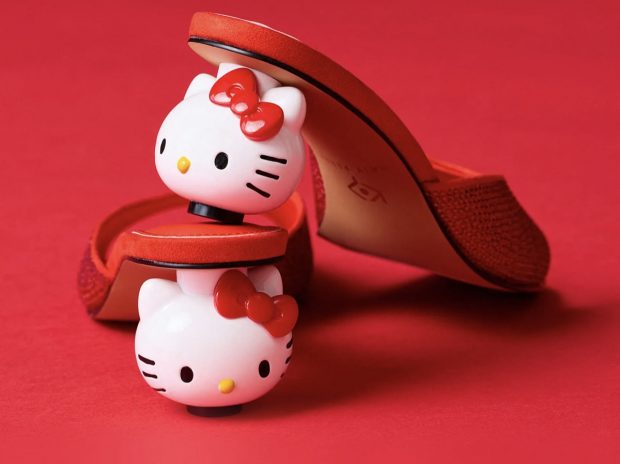 Katy Perry se sube a los zapatos de Hello Kitty más pop de 2024 ...