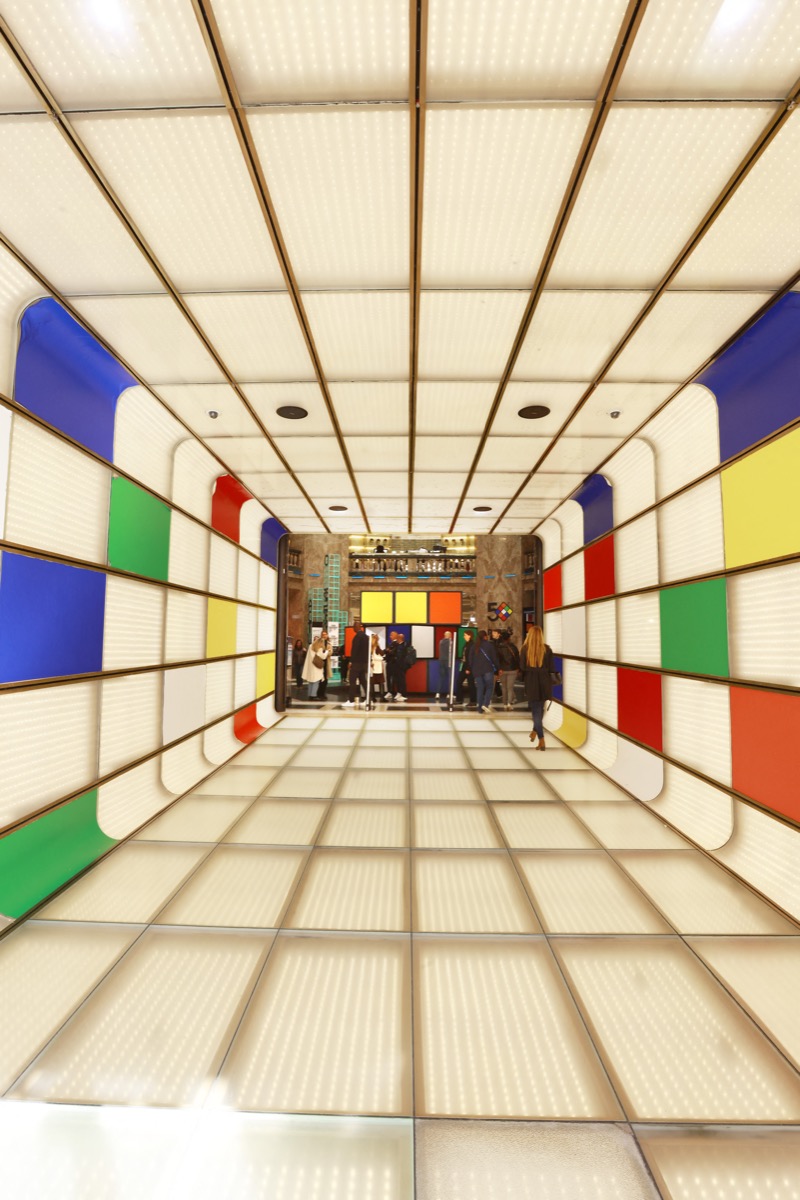 El Cubo de Rubik cumple 50 años: 5 claves de su éxito y una mágica y ...