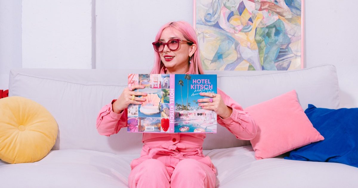 Melanie Anton Def: 10 datos esenciales y props fetiche de la directora ...